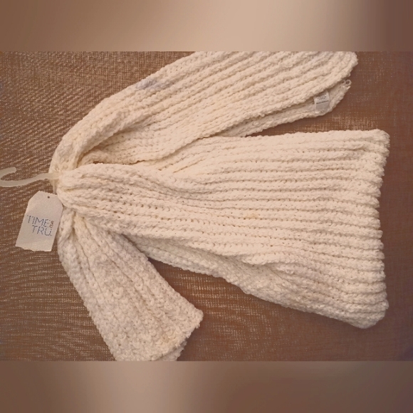 Time and Tru | Accessories | Time Tru White Scarf New With Tags Very ...